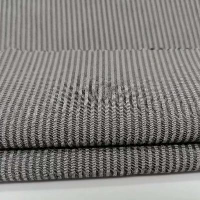 Cina Barri l'elastam di nylon del poliestere 4% del tessuto 86% 10% dell'abbigliamento di sport di Wicking dell'umidità in vendita