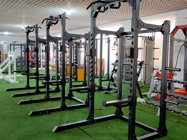 Multifunctional Fitness Smith Machine Power Rack Dual Cable Cross Machine Gym Equipment