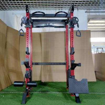 Cina G.W 415kg N.W 380kg Multi Function Gym Machine Squat Rack con attrezzature di fitness DAP in vendita