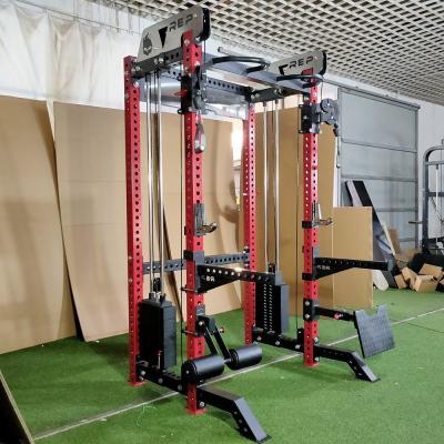 Cina G.W 415kg N.W 380kg Multi Function Gym Machine Squat Rack con attrezzature di fitness DAP in vendita