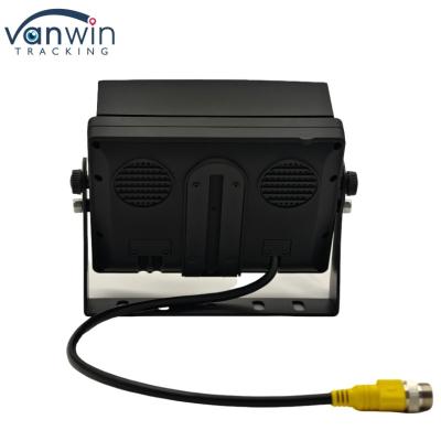 China 5 polegadas de tela LCD TFT Monitor de carro Conector de metal + 4PIN CCD Color Rear View Reverse Camera 12-24v Para Caravana Van Rv à venda