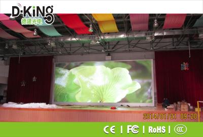 China Flexible P4 Indoor Advertising LED Display with High Luminous Efficiency for sale