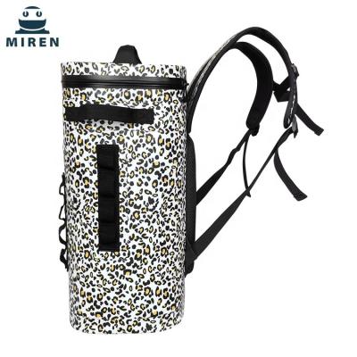 China Leopard Portable 25L Large Beer Cooler Refrigerated Bag Cooler Backpack for sale