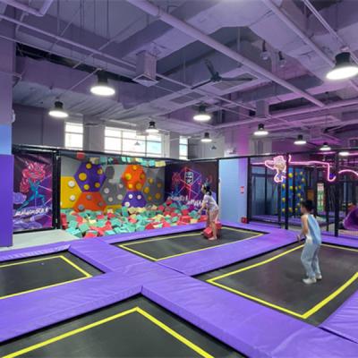 Cina Attrezzature per parchi giochi per bambini Trampolino per bambini per giocattoli sicuri all'aperto in strutture di gioco al coperto commerciali in vendita