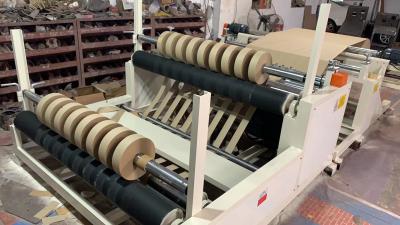 China Volledig automatische Jumbo Roll Kraft papier maken en snijmachine op maat 100-140m/min Te koop