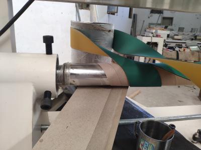 중국 화장지/키친 타월/맥시 롤용 고속 센터 풀링 종이 롤 코어 제작기 판매용