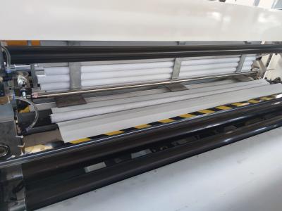 China Document dat van de Xinyun het Automatische Witte Closetrol Machineprijs opnieuw opwindt Te koop