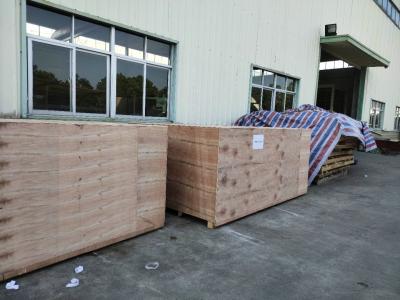 Cina 230m/Min Invt Toilet Tissue Paper che fa conversione delle lame dell'incudine della macchina 4 in vendita