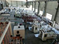 China PLC Automatic Toilet Paper Roll Rewinding Machine 2800mm Width Maxi Roll Making for sale