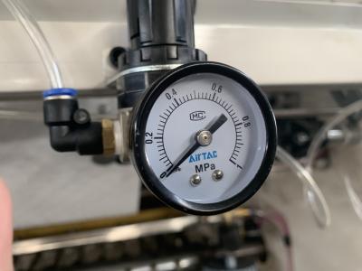 中国 巻き戻す機械を切り開くXinyunのペーパー作成機械出力パネル 販売のため