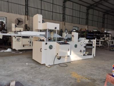 China Máquina de enrolamento dobrável do papel de embalagem da tabela, 600 linha Min Tissue Napkin Machine à venda