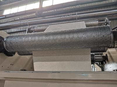 China De inkt merkte Gezichtspapieren zakdoekje Makend de Orde van de Machineoutput het In reliëf maken Te koop