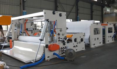 Cina Carta di rotolo che fende e macchina di riavvolgimento, macchina automatica 300m/Min di fabbricazione di carta del rotolo enorme dei semi in vendita