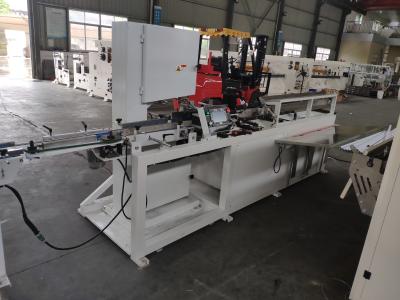 China Automatizado calcule modos detectáveis da máquina de corte do papel higiênico 9.5KW à venda
