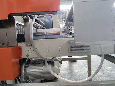 China Empacotando a máquina de embalagem do pacote do papel do saco, PLC de alimentação máquina do tecido facial à venda