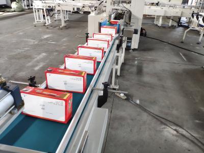 Cina Sigillamento d'inseguimento fotoelettrico di codifica del contenitore di impacchettatrice della carta velina 5kw in vendita