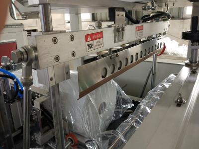 Cina contenitore audiovisivo Maxi Roll Paper di cartone della macchina del sigillatore dell'involucro degli strizzacervelli 1.35kw in vendita