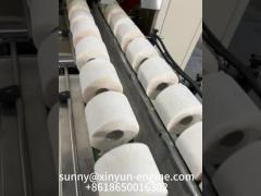 Volledig automatische twee-kanaalslogzaag voor het snijden van toiletpapier
