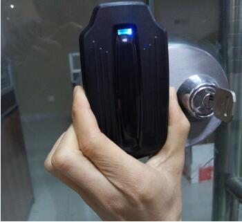 China Long Battery Life GPS GSM Tracker Vehicle/Boat/Container GPS Tracker for sale