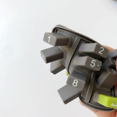 Cina Buttoni di silicone personalizzati dalla fabbrica per adattarsi a vari dispositivi conduttivi con bottoni di silicone digitali in vendita