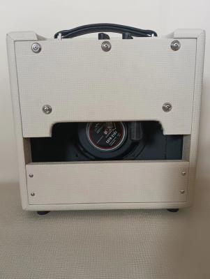 中国 フェンダーコピーヴィンテージ1958年 プリンストン 5F2-A 1×8′′ /10
