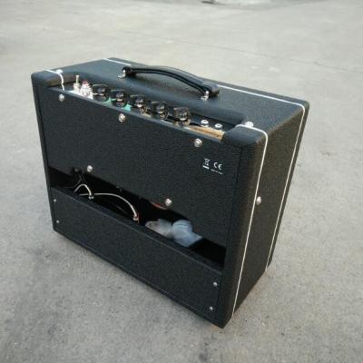 China Vox Style All Tube Guitar Amplifier Combo 15W with Reverb 1*10 Eminence Celestion Speaker for sale