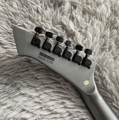 China Custom Snake Byte James Hetfield Signature Camo Electric Guitar with 9V Active Pickup, EMG Pickups, Black Hardware for sale
