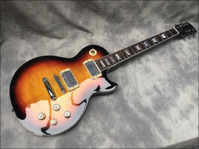 China 2019 High quality white electric guitar,Mahogany body With Flamed Maple Top,Chrome Hardware,free shipping for sale
