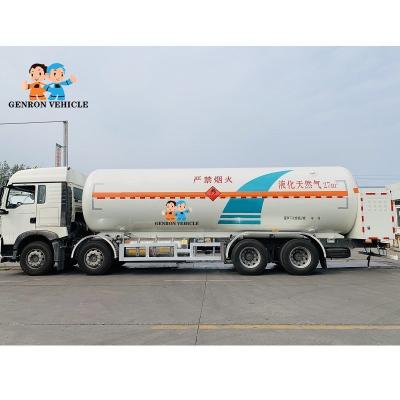 Китай Перекрестная толщина 4mm Triaxles руки трейлер топливозаправщика 8000 галлонов продается