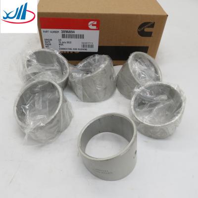 Cina Top Quality truck spare parts connecting rod bushing 3896894 in vendita