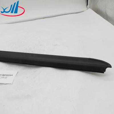 Cina High quality Left front car door cut 6107101BP00XA in vendita