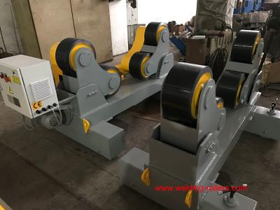 China 50 Tonnen selbstausrichtende Rohrschweißrotatorrollen mit Fußpedal zu verkaufen