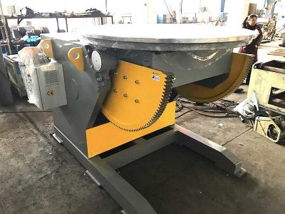 Cina Il CE segna il posizionatore di saldatura della capacità di 1 tonnellata per la inclinazione e la rotazione del pezzo da lavorare in vendita