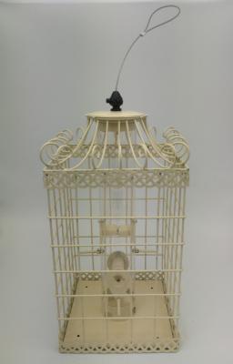 China Custom Color Squirrel Resistant Bird Feeders 1.5 Inch Hole 4 Perch Clear Pc Tube for sale