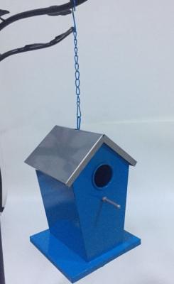 China Blue Color Squirrel Resistant Bird Feeders , Metal Bird Feeding Station for sale