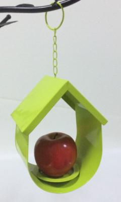 China Water Proof Fruit Wild Bird Feeders Iron Materials 14.5 X 12 X 20cm Size for sale