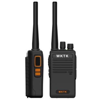 China UHF VHF dual band Handheld walkie talkie for DMR Professional and 10km network coverage for sale