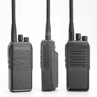 China Large Capacity Portable UHF VHF Two way radio For Hiking Camping Restaurant Intercoms for sale