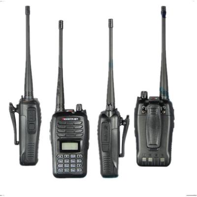 China Most powerful T550 VHF/UHF walkie talkie with 4W output power and 16 storage channels for sale