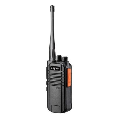 China 2023 6W UHF Handheld Walkie Talkie Two-Way Radio Station Transceiver Communicator with USB Charging for sale