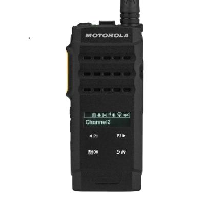 China 128 canais de armazenamento Walkie-Talkie preto com alta intensidade de sinal e sinal forte à venda
