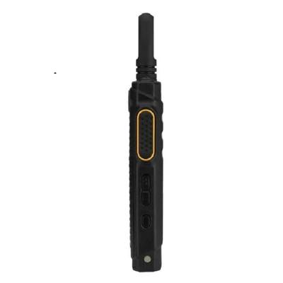 China 128 canais de armazenamento Walkie-Talkie preto com alta intensidade de sinal e sinal forte à venda