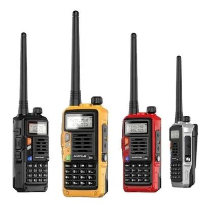 Cina Capacità della batteria 2200mAh UV-S9plus walkie-talkie portatile per frequenza VHF UHF nel 2024 in vendita