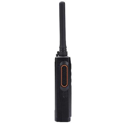 Cina Straight A560t Digital Analog Compatible Wireless Ham Walkie Talkie per il tuo business in vendita