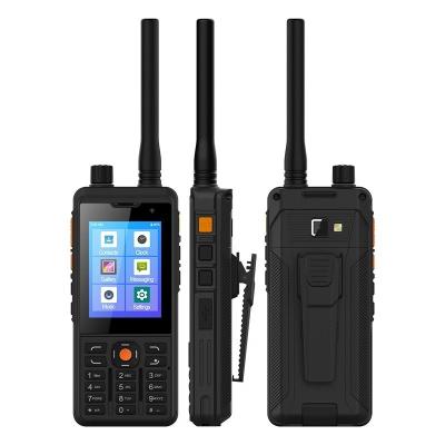 Cina Radio interfono intelligente 4G con schermo da 2,8 pollici e tipo di frequenza VHF UHF in vendita