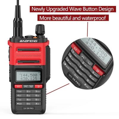 Cina 128 canali Baofeng UV-9r PRO IP68 Walkie Talkie per la comunicazione a lungo raggio nel 2024 in vendita