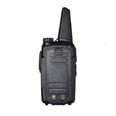 Cina Mini walkie-talkie leggero Mstar Mx66 Long Standby con 128 canali di memorizzazione in vendita