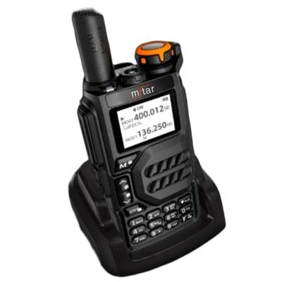Cina 2024 Miglior scelta Mstar M-UV6 Walkie Talkie con trasmissione e batteria da 1800mAh in vendita