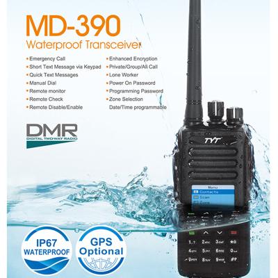 Cina 131*61*36mm TYT MD-UV390 DMR Digital Walkie Talkie IP67 Trasmettitore VHF/UHF impermeabile in vendita