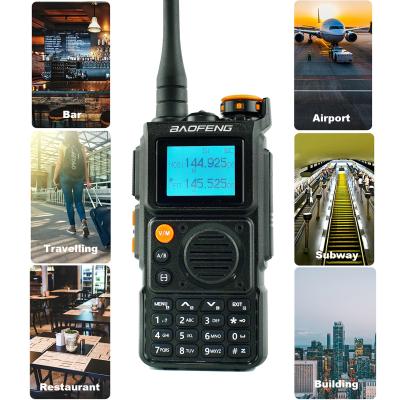 Cina Baofeng UV-K6 Radio portatile a due vie con 999 canali e gamma di frequenze a banda completa in vendita